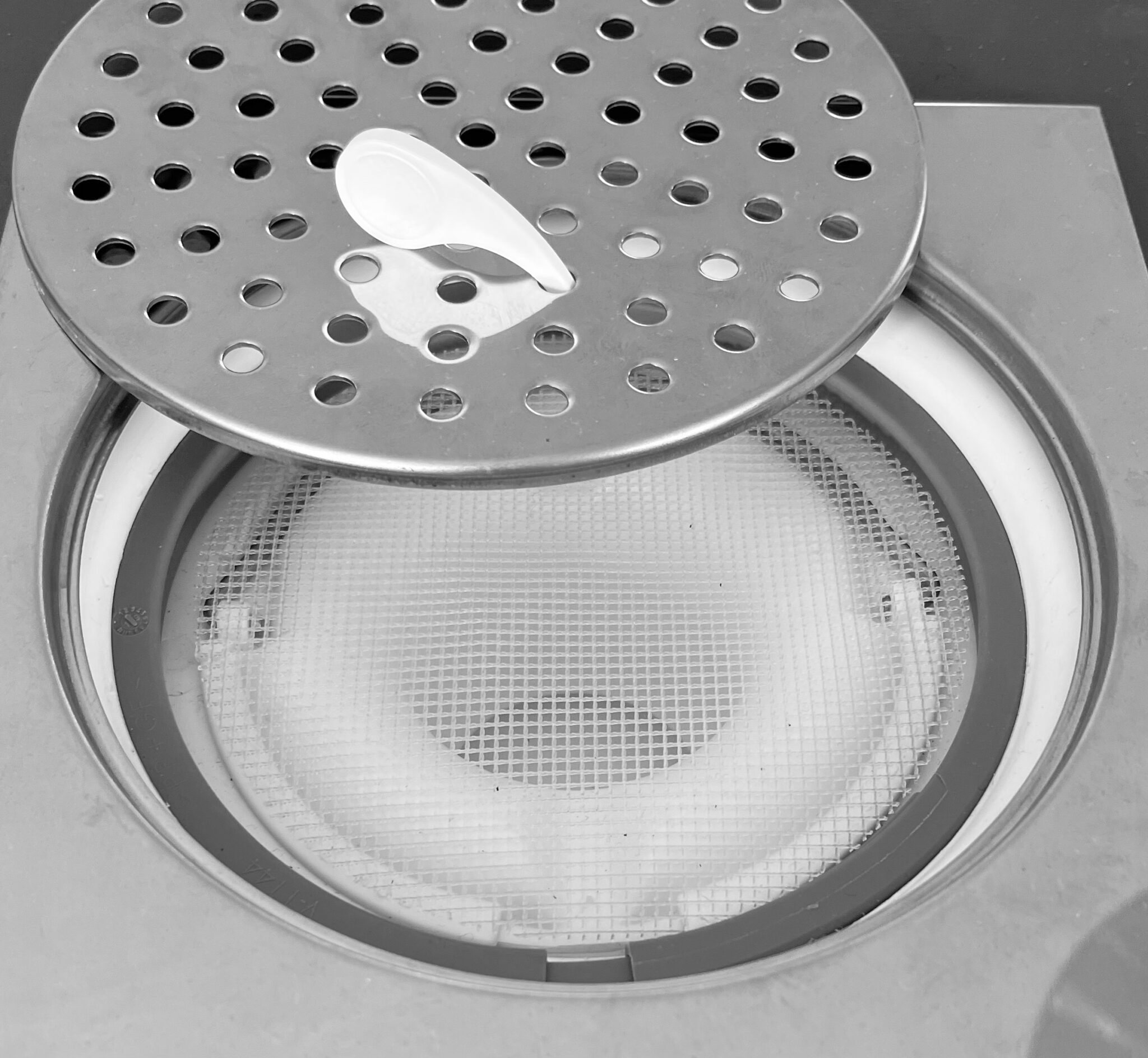 Golvbrunnsfilter - Flergångsfilter - Spara pengar och på miljön